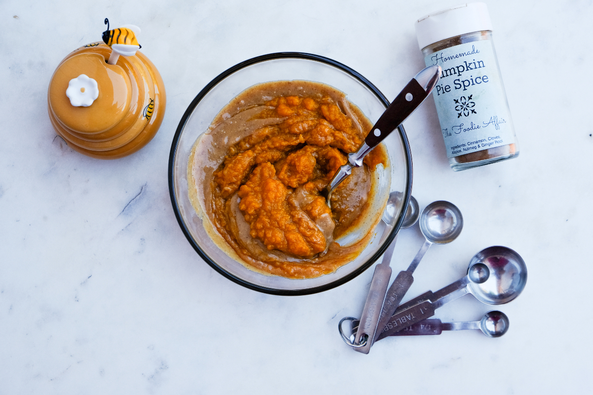 No-Bake Pumpkin Protein Bites with Fall Flavored Spices