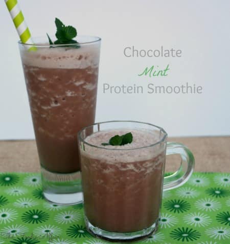 Chocolate Mint Protein Smoothie | The Foodie Affair