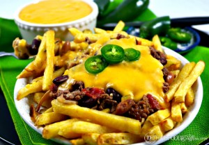 Easy Homemade Chili Fries | The Foodie Affair