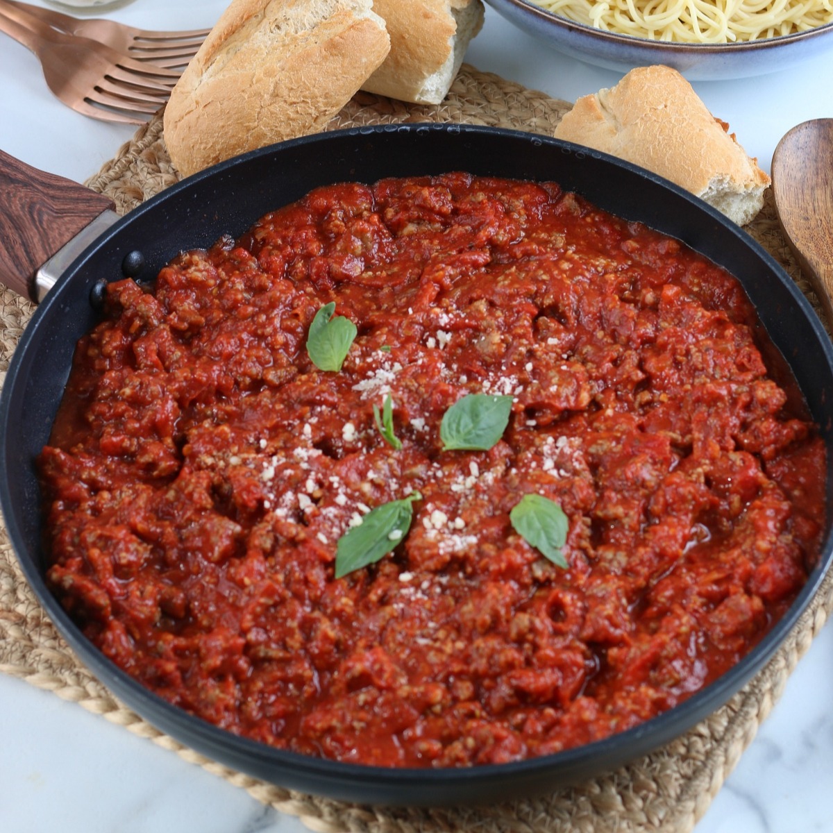 Meat Sauce Reicpe For Pasta or Zoodles | The Foodie Affair