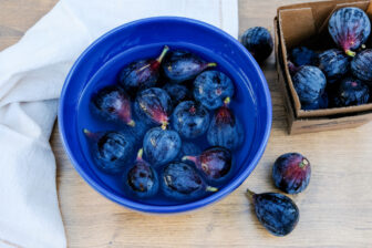 The Ultimate Guide to Dehydrate Figs Easily - The Foodie Affair