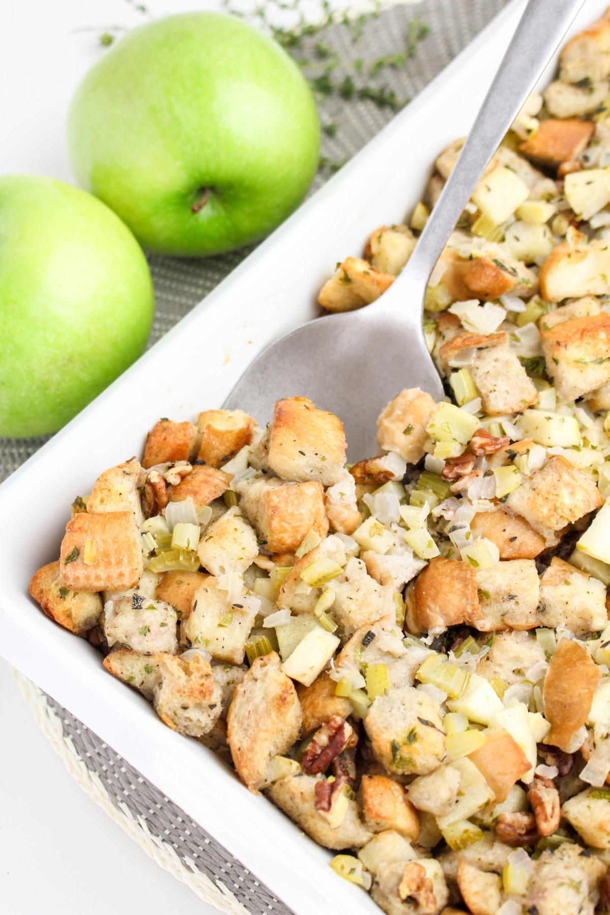 Easy Herb and Apple Stuffing Recipe - The Foodie Affair